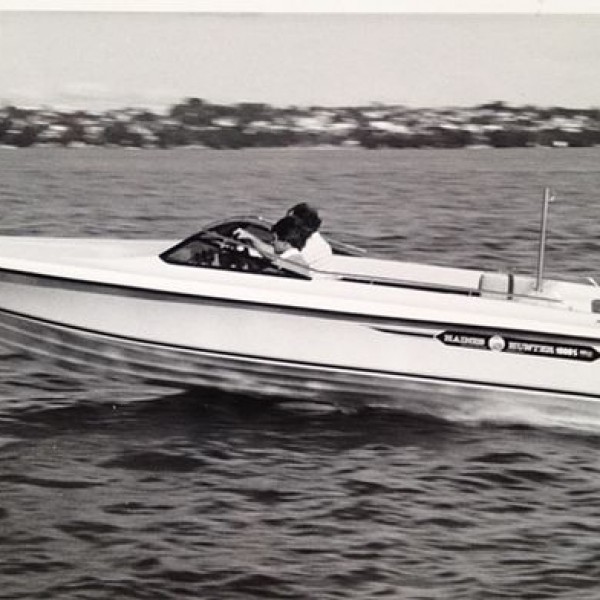 Racing Pedigree - Haines Hunter 1800S