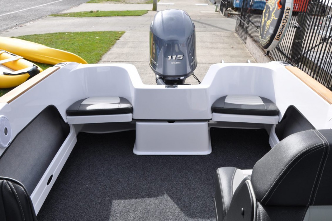 Haines Hunter SF545 Sport Fisher Limited Edition Boat | 5m Fishing Boat ...