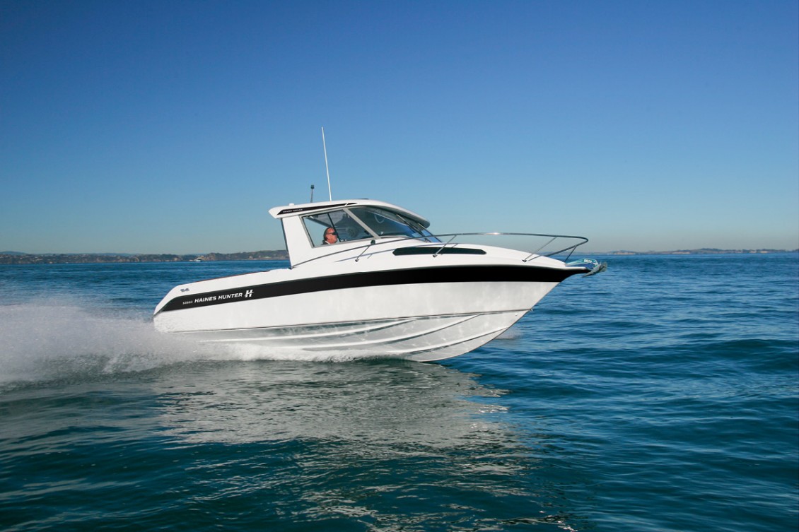 Haines Hunter SS660 Sport Sedan Hardtop Boat | 7m Fishing Boat, Family ...